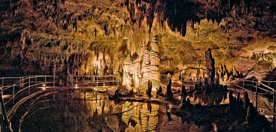 onondaga cave
