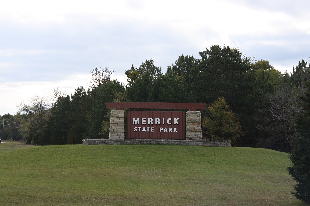 Merrick State Park Camping | Mississippi River backwaters...
